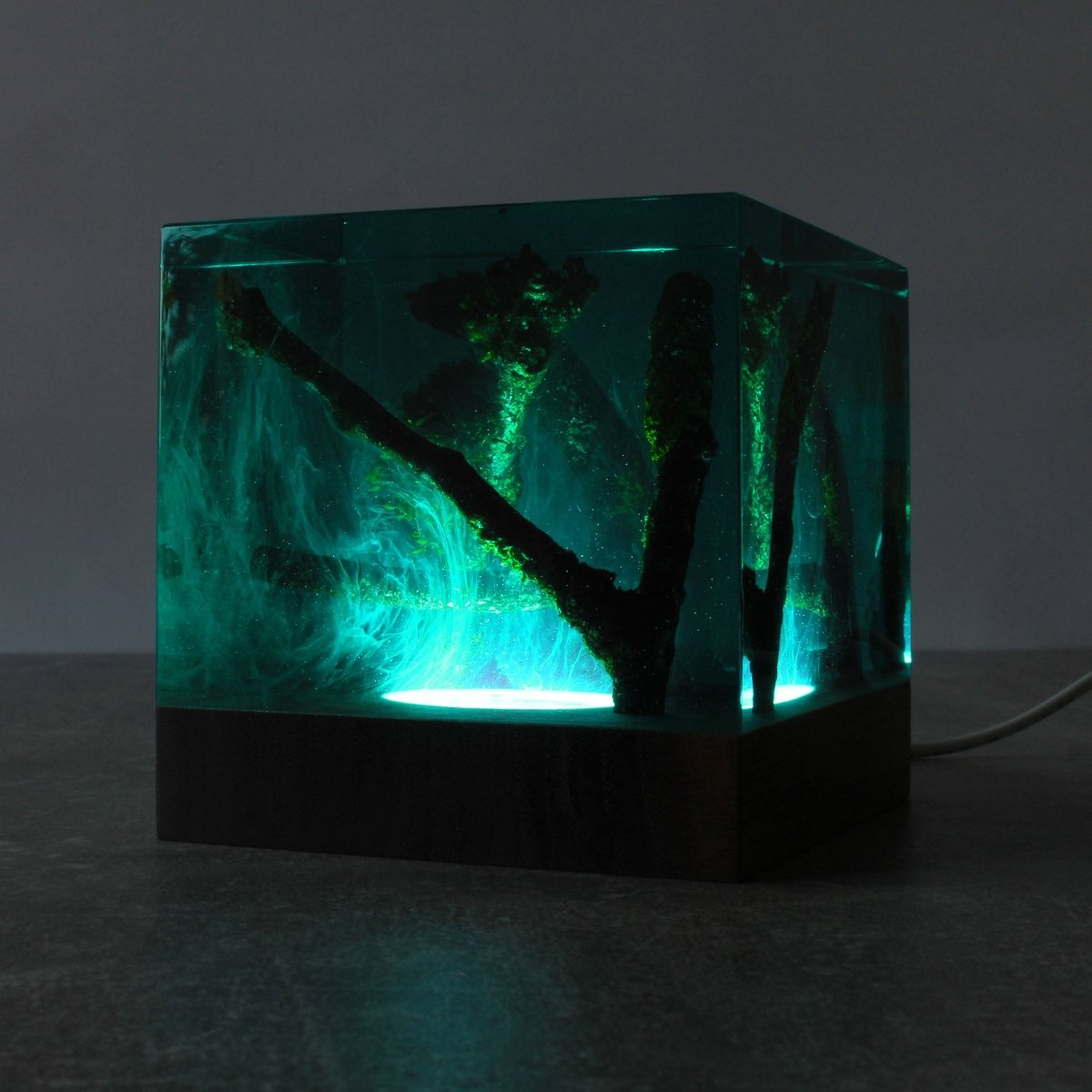 Underwater Ambient Light Cube – Wood all Good
