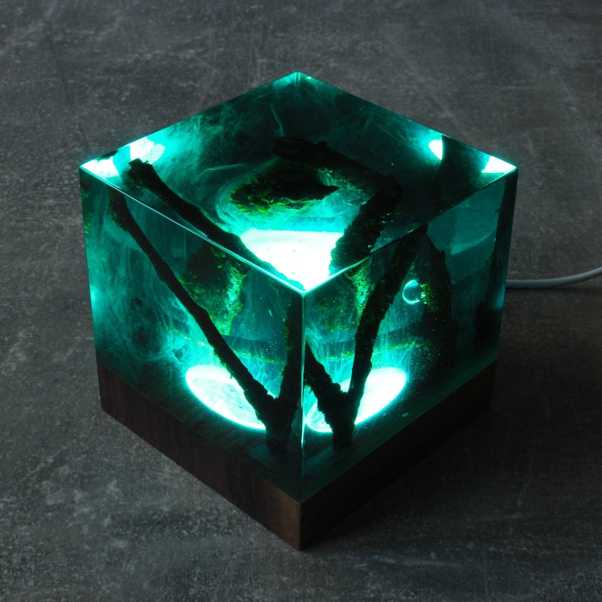 Underwater Ambient Light Cube – Wood all Good